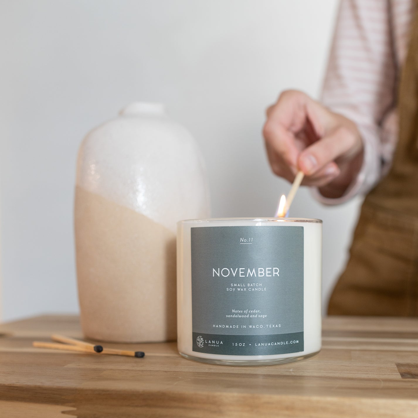 November Candle – Lanua Candle